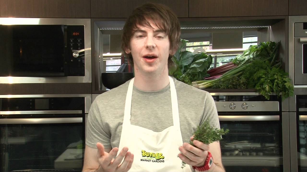 Preparing Herbs With Masterchef's Callum Hann - Thyme - YouTube