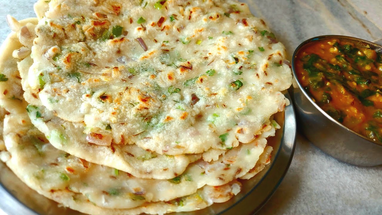 Rice roti/ instant breakfast recipe/ Rice flour recipe/no soda less oil ...