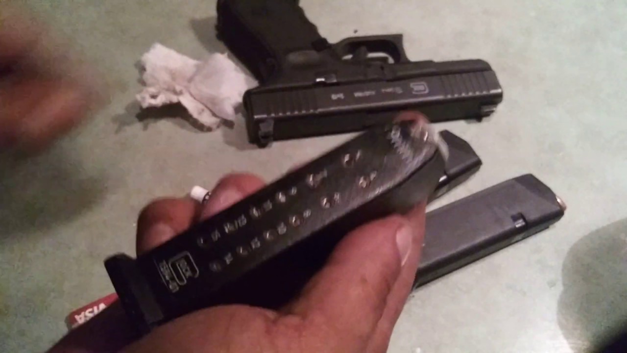 How to personalize your gun/ magazines - YouTube