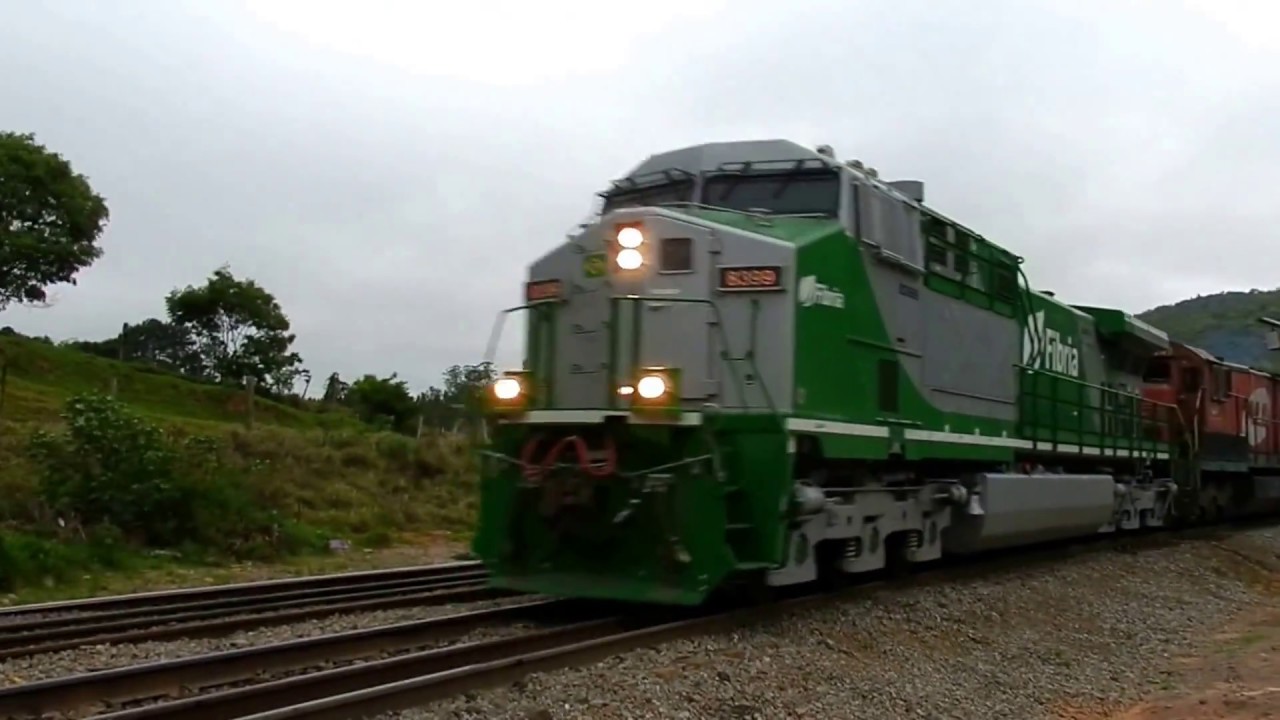 GE AC44i 8399 Fibria - YouTube