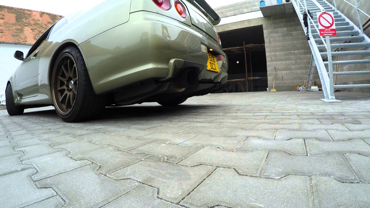 Nissan Skyline GT-R R34 HKS Exhaust 4K - YouTube