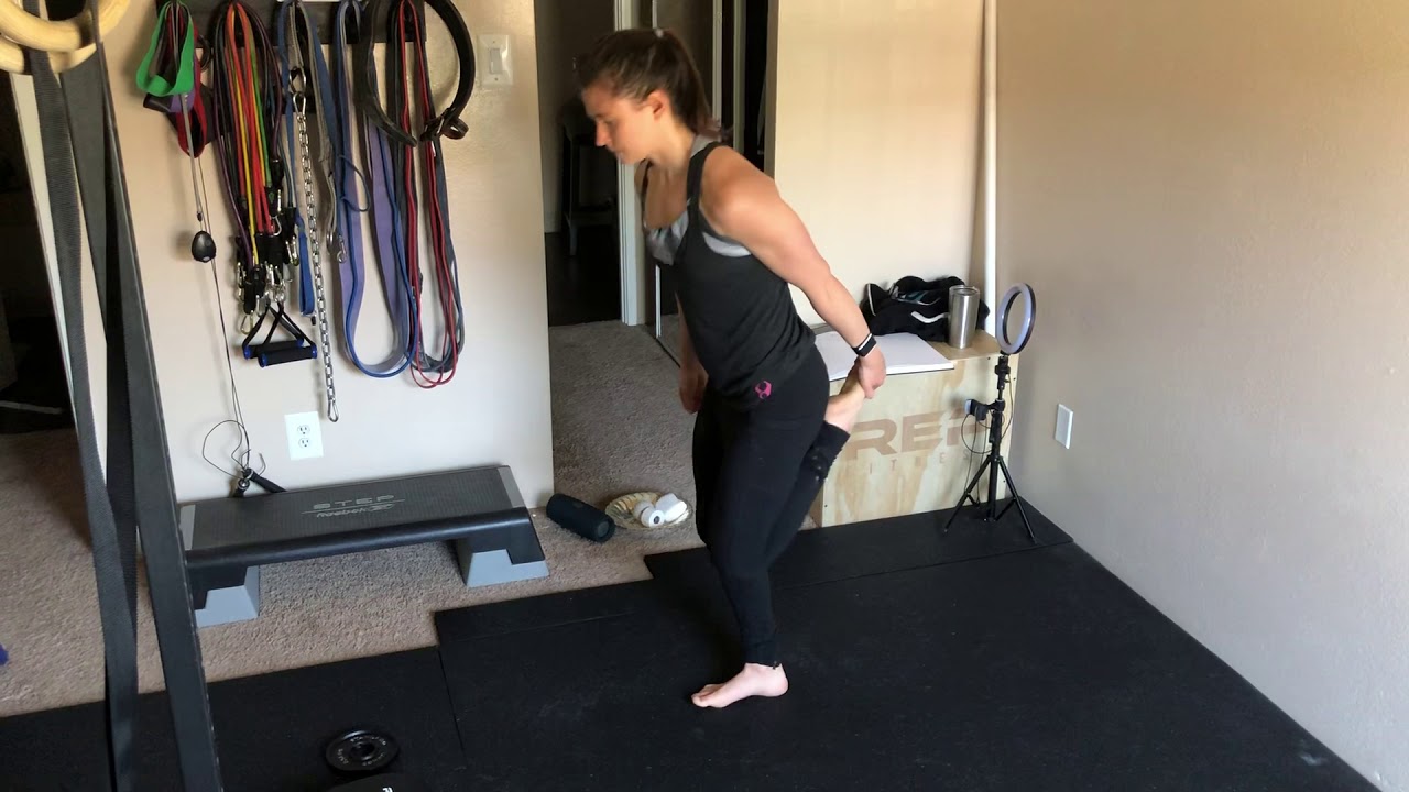 Shrimp Squat - YouTube