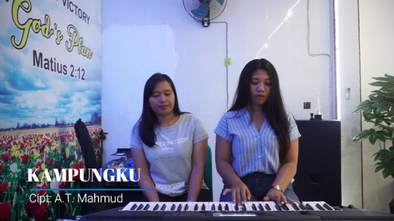 LAGU KAMPUNGKU CIPTAAN A.T. MAHMUD - YouTube