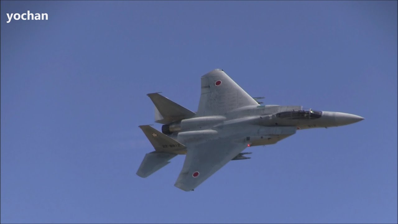 F-15 Eagle Fighter aircraft.Demonstration Flight (Air Review) 航空観閲式・機動 ...