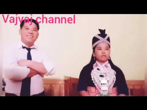 Kab Ziag Xyooj Kwm Li kwv txhiaj nkauj nraug koj pua tau muaj nyab - YouTube