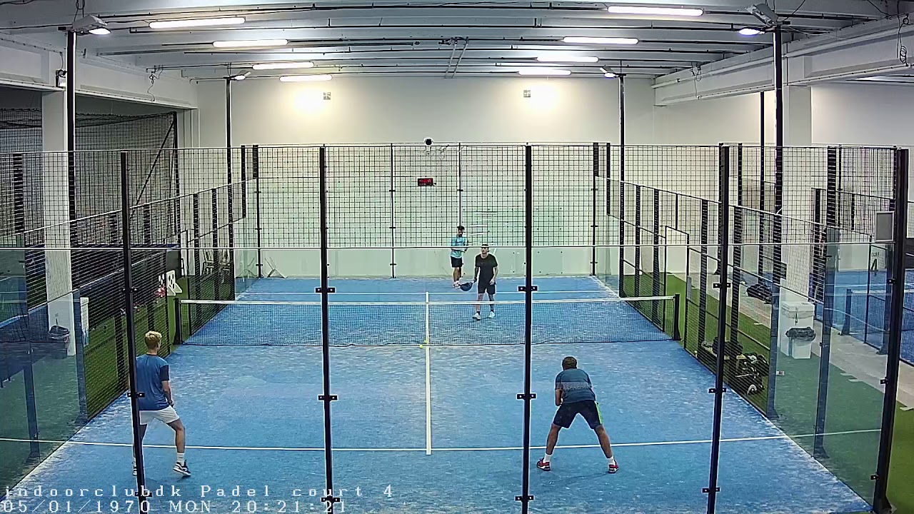 Indoorclub.dk Padelbane 4 13-08-2018 17:00-19:00 video 1/2 - YouTube