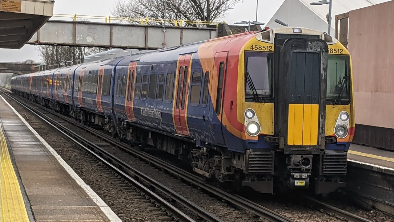 SWR Class 458 Junipers at Ashford (Surrey) - YouTube