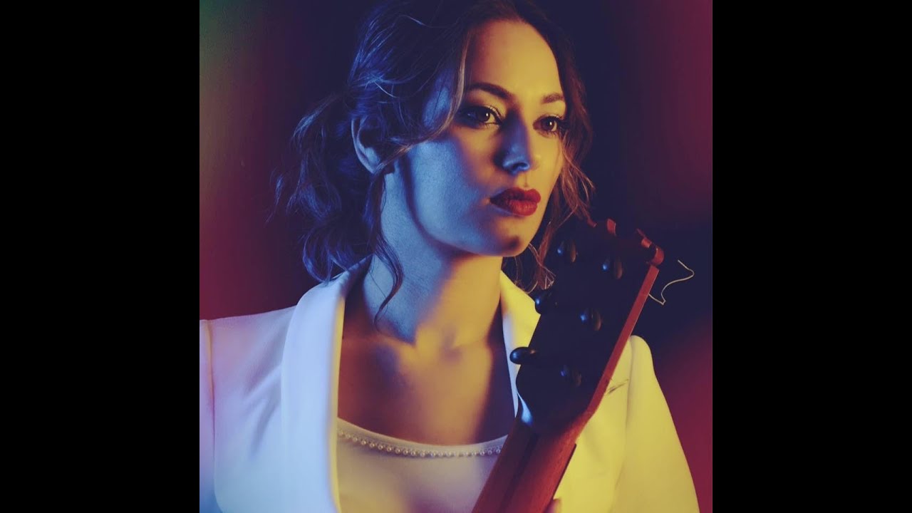 Mercedes Luján - Guitarrista flamenca - YouTube