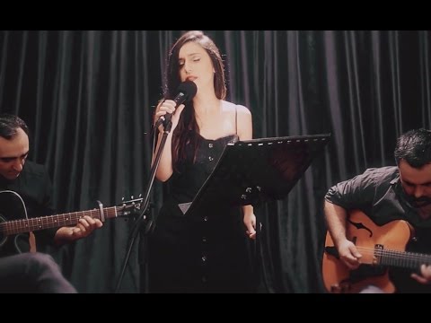 Neval Turhallı - Mendilimin Yeşili