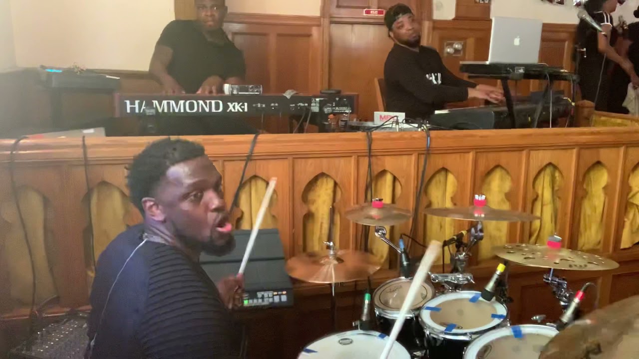 Rich Tolbert jr isn’t he beautiful/I’m alive live in concert!! (Drum ...