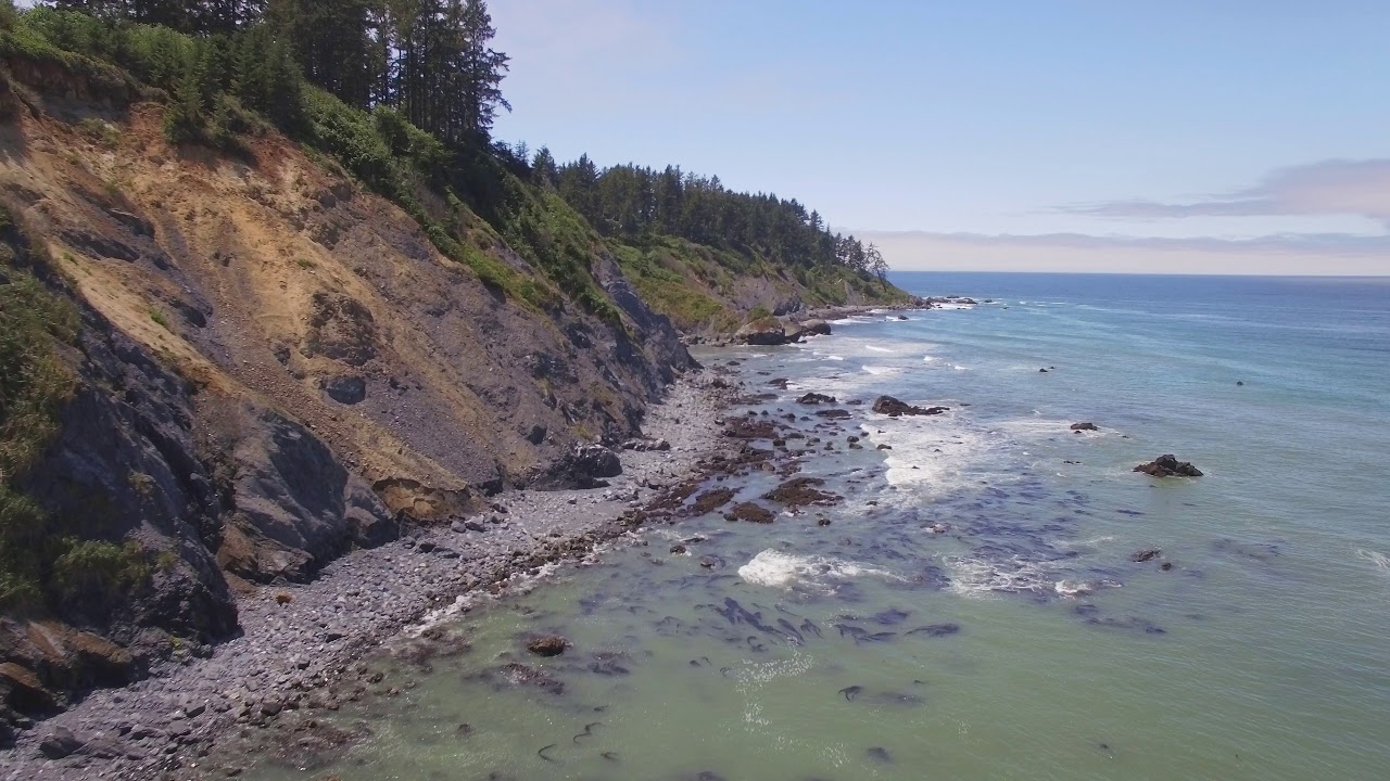 Agate Beach, California - YouTube