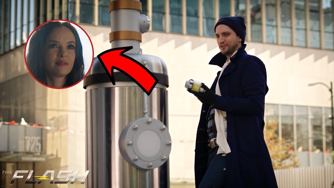 The Flash Season 9 Episode 1 Breakdown | Time Loop! New Caitlin?! - YouTube