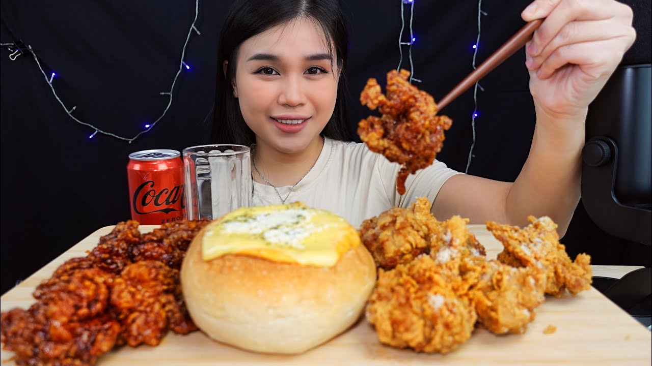 Rose Chicken ASMR Mukbang Original & Spicy Korean Chicken | Choo Choo ...