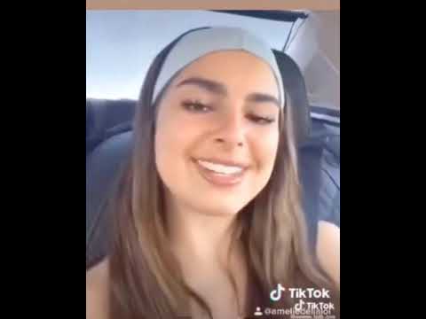 Addison Rae doing the smile :D - YouTube