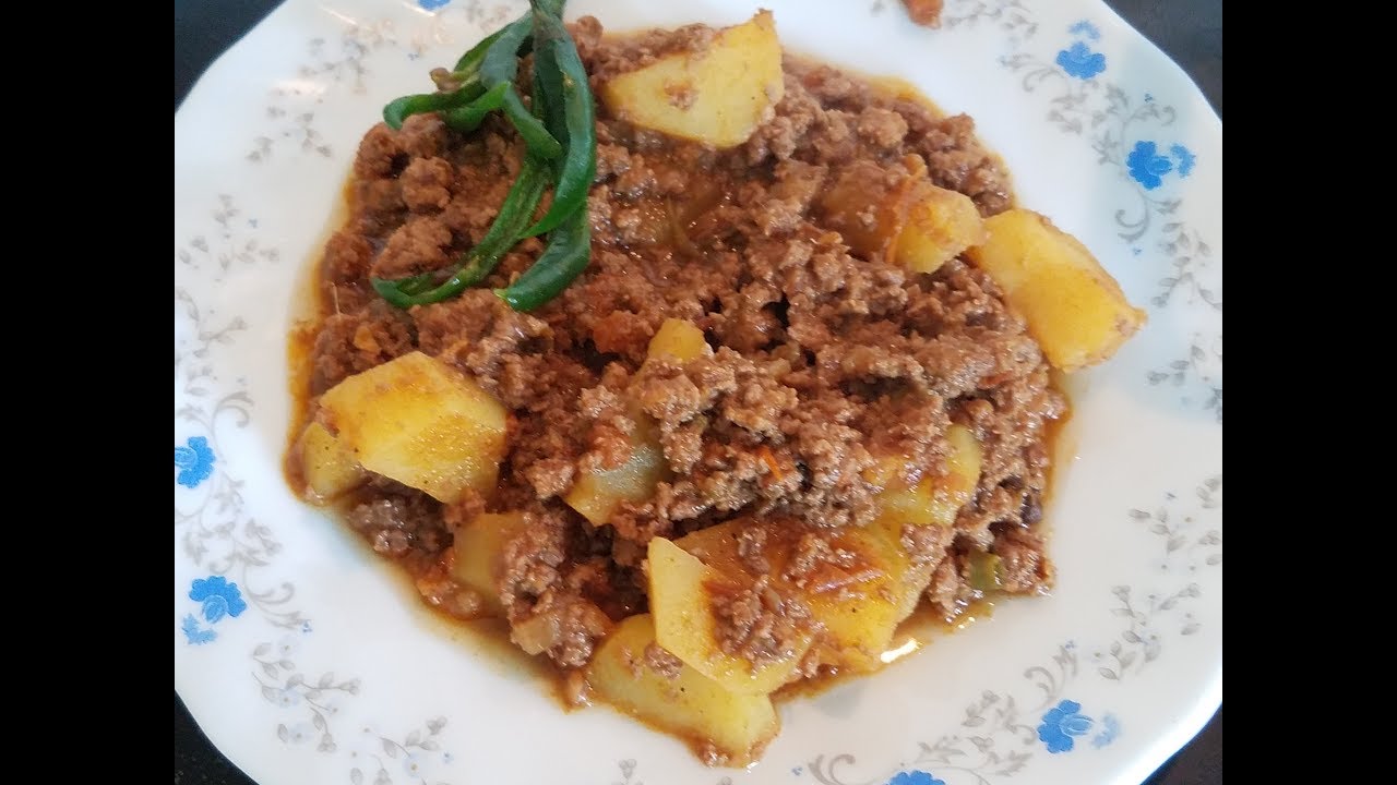Aloo Keema Recipe / How To Make Aloo Keema /Mince with potato Curry ...
