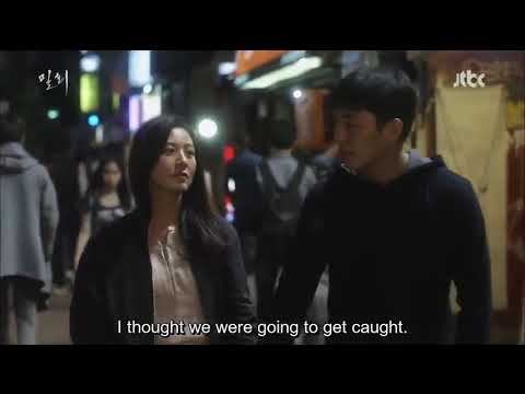 Secret Love Affair 밀회 (Kim Hee Ae  김희애 and Yoo Ah In 유아인)_Walking and ready to get caught