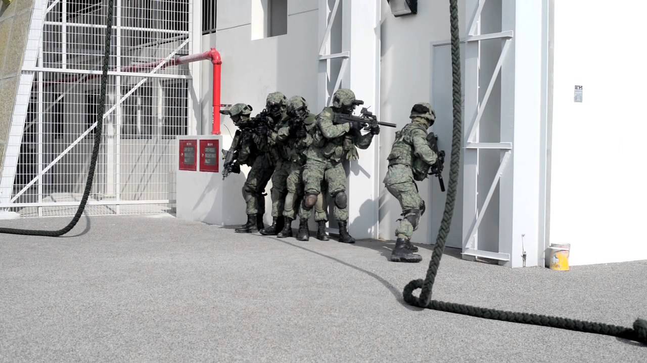 1st Commando Battalion - YouTube