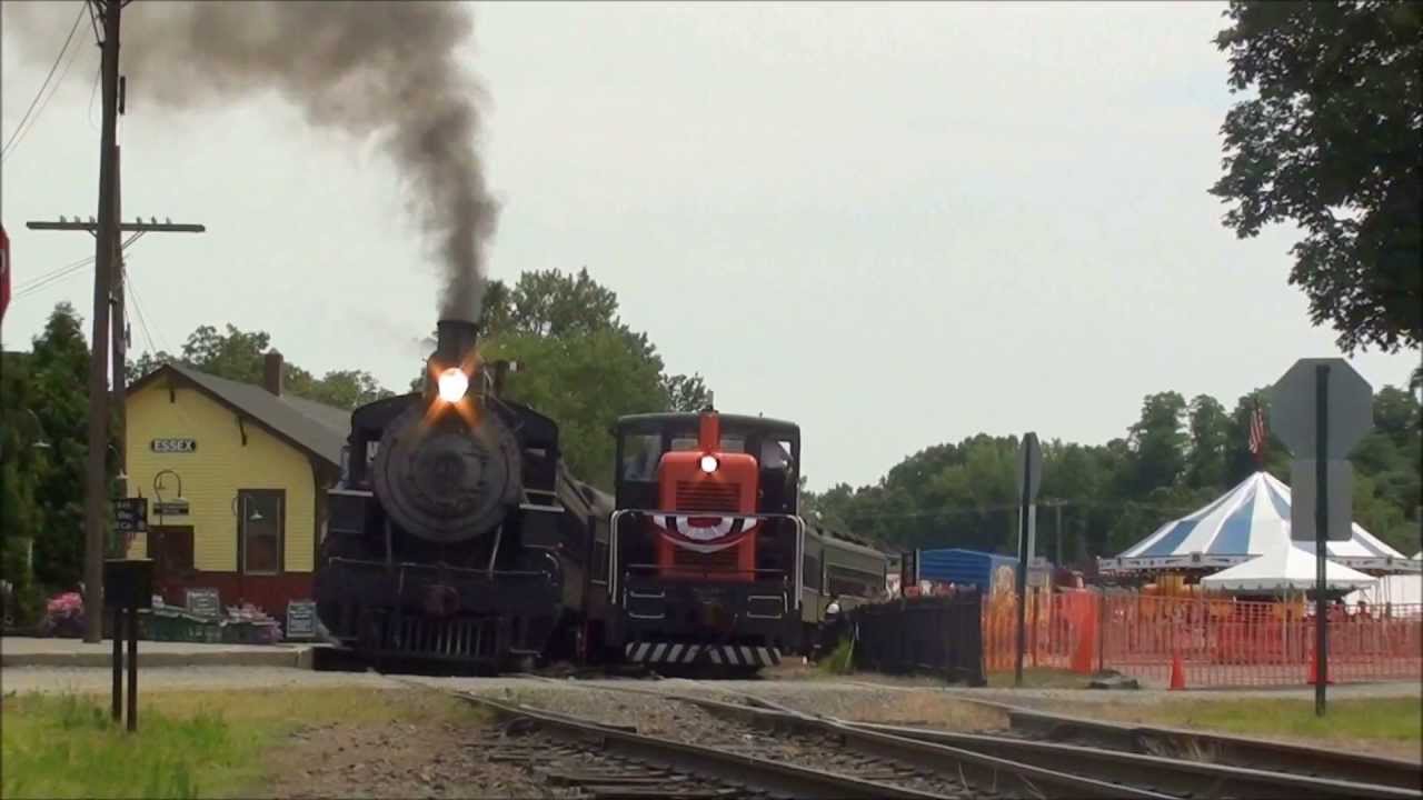 Valley Railroad Circus Train, July 2011 - YouTube