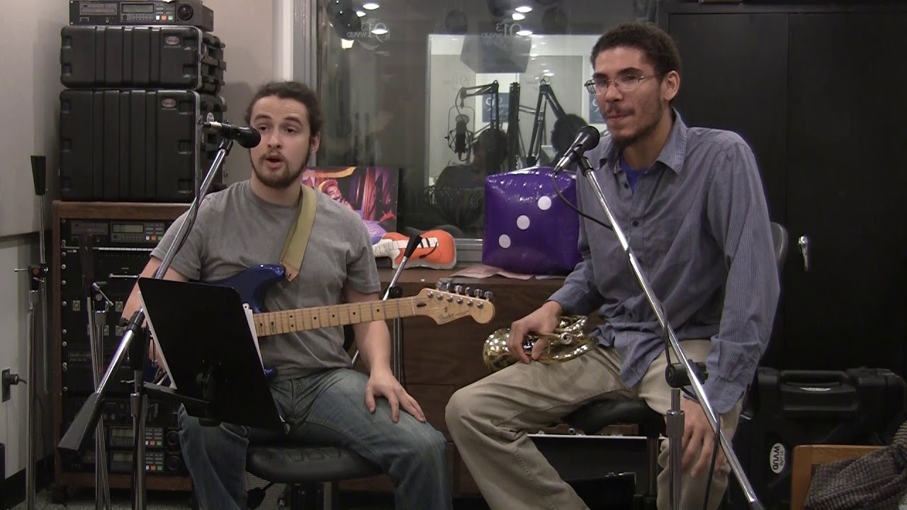 Kevin Cross Live Lounge - YouTube