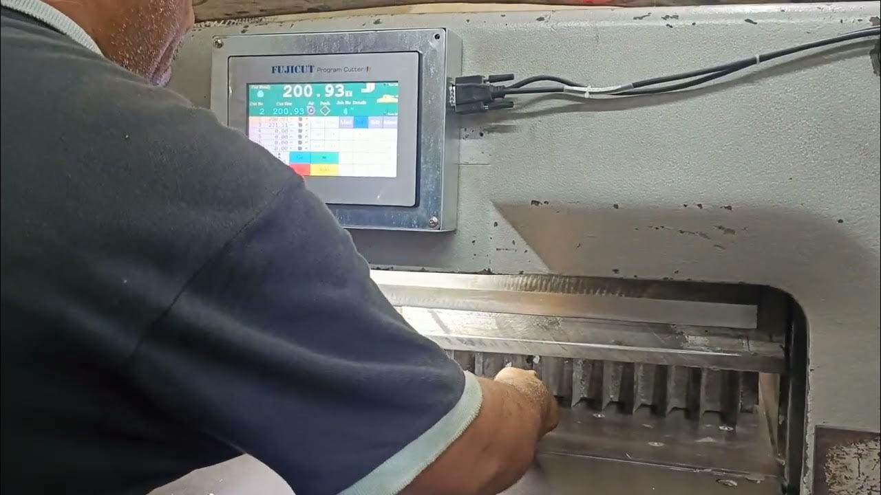 FUJICUT CUTTING MACHINE PROGRAM - YouTube