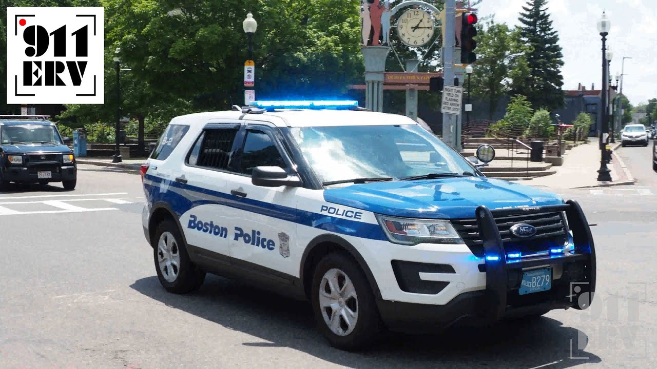Boston Police District B-2 Unit Responding - YouTube