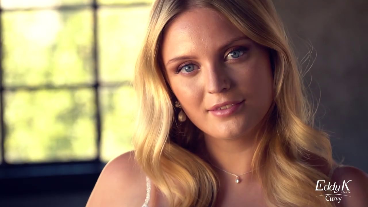 EDDY K Video Lookbook | Curvy Collection 2020 - YouTube