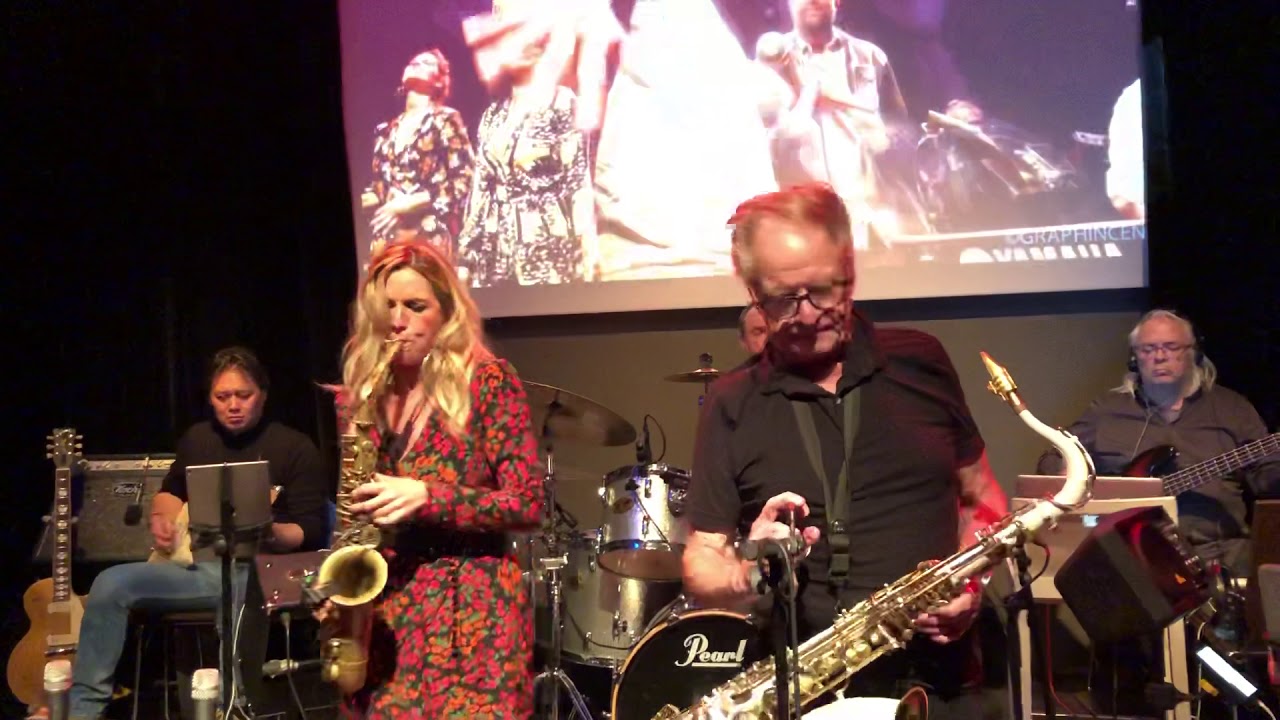 Hans & Candy Dulfer in Club Dauphine 15 december 2018 - YouTube