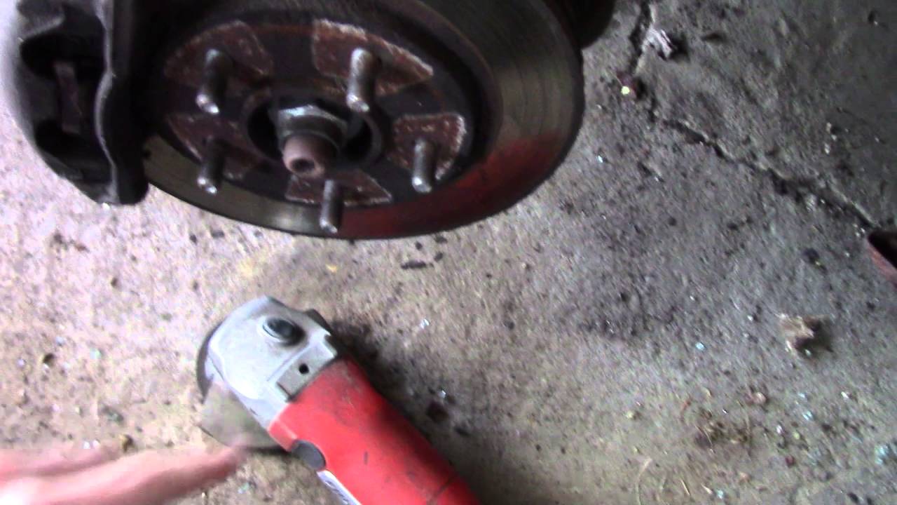 Preparing for Bent Struts Derby Tricks - YouTube