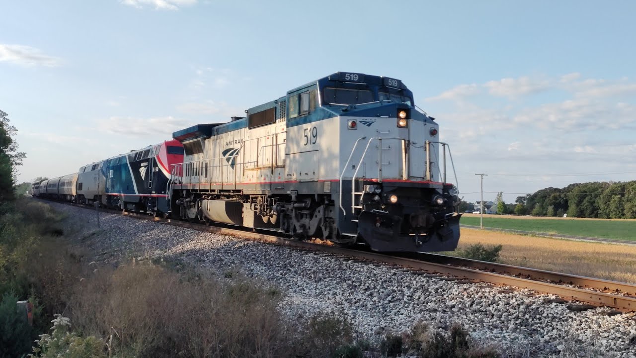 Amtrak 51 with 9700 ex 184 in Cedar Lake - YouTube