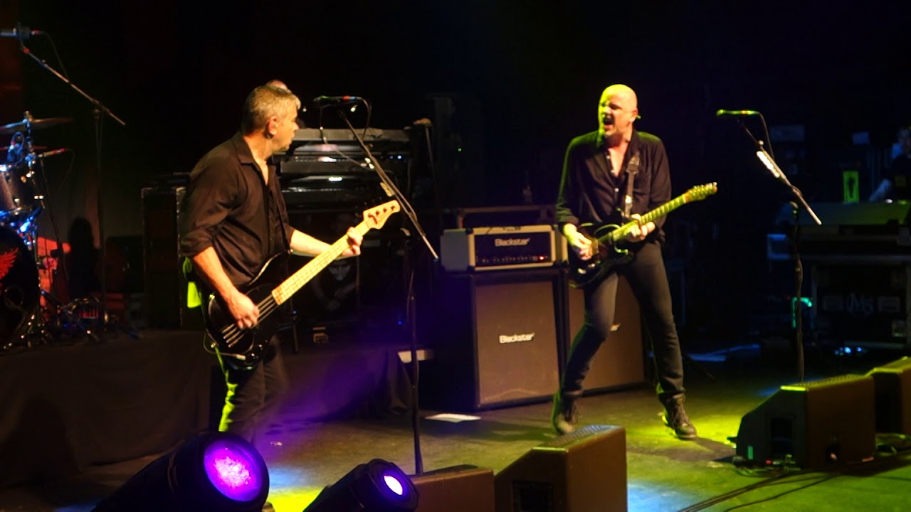 The Stranglers "Go Buddy Go & No More Heroes" @ La Cigale - 25/11/2017 ...