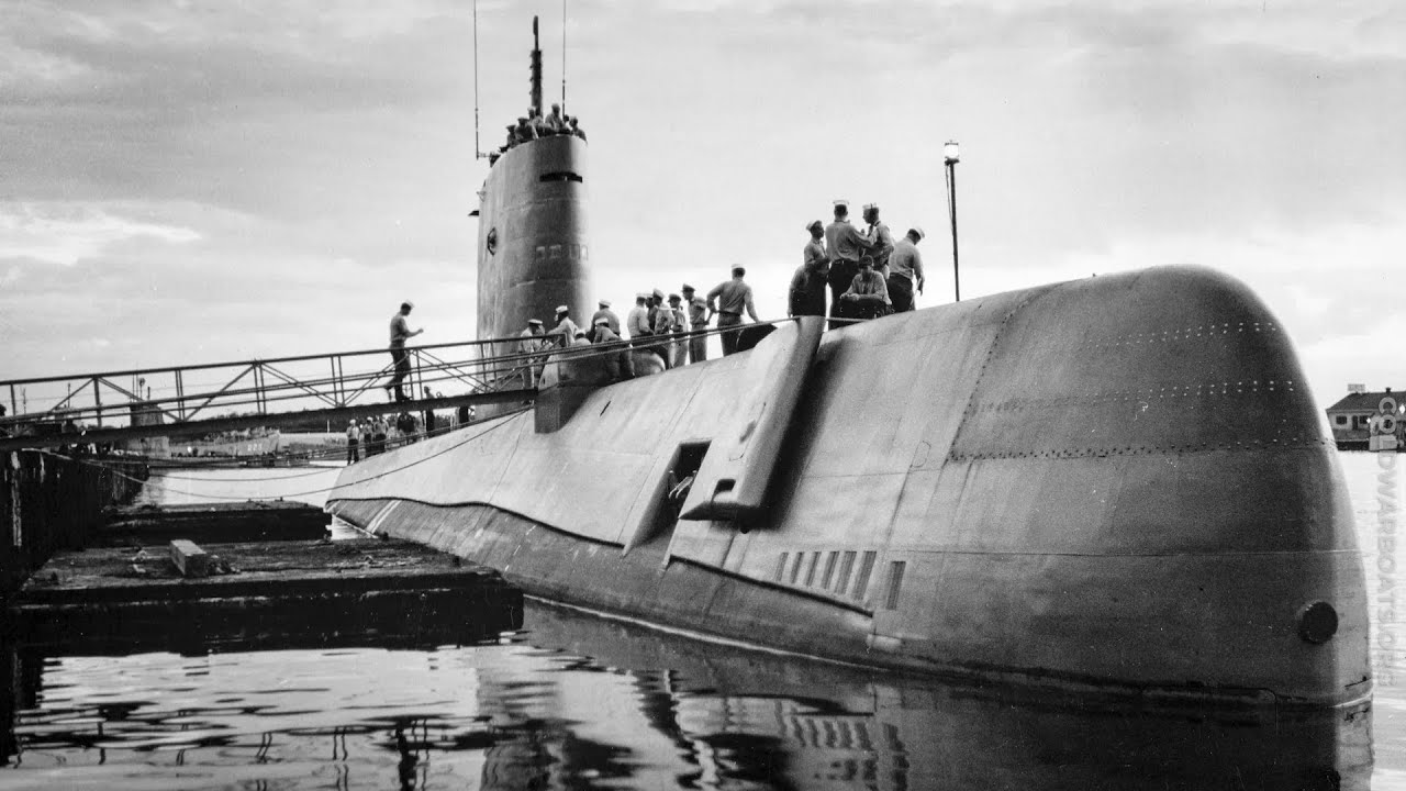 KGB Officers Panicked When a U.S. Submarine Stole Their Nuclear Codes ...