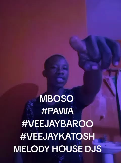 Keep supporting Veejay BAROO ke kutoka coast ...skul yangu ya mziki NI Melody House In Nairobi ...