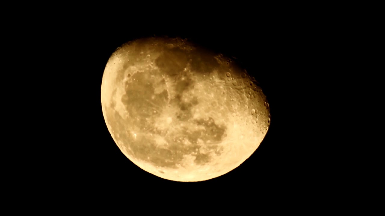 1000mm lens test -- drifting moon - YouTube