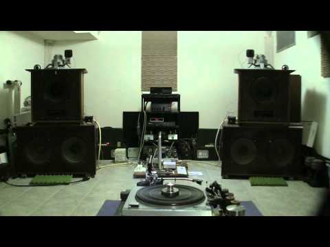 My X'mas Gift M2Tech Young DAC.m4v - YouTube