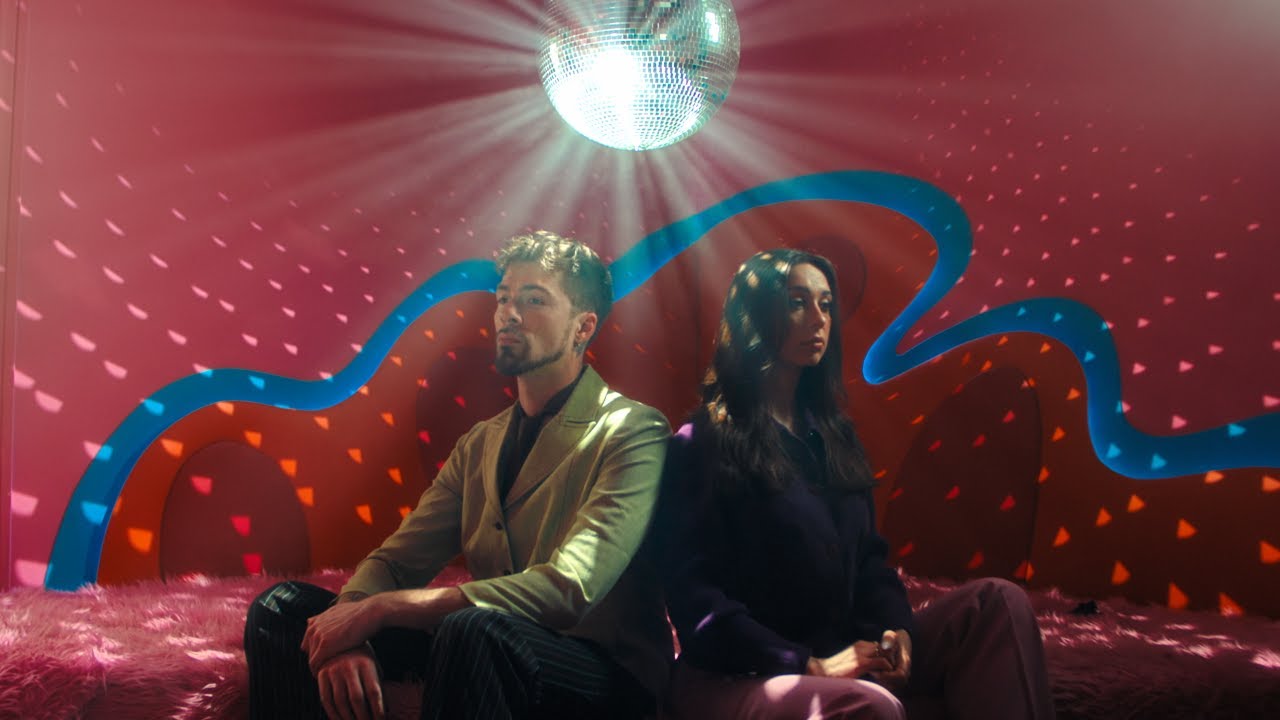 Derek Pope - Stranger (Official Visualizer) - YouTube