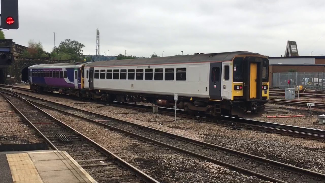 Northern Rail 15330+153305 At Sheffield - YouTube