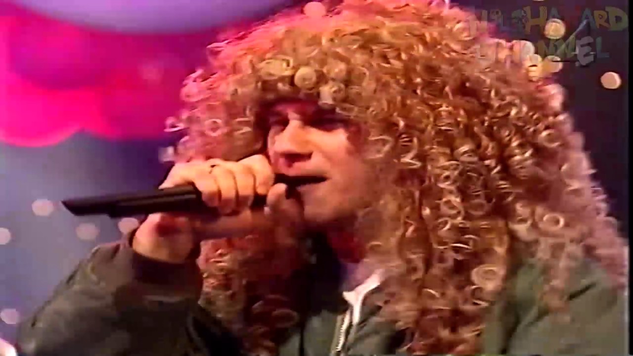 Markoolio Millennium 2 i Barnprogrammet! (1999?) - YouTube