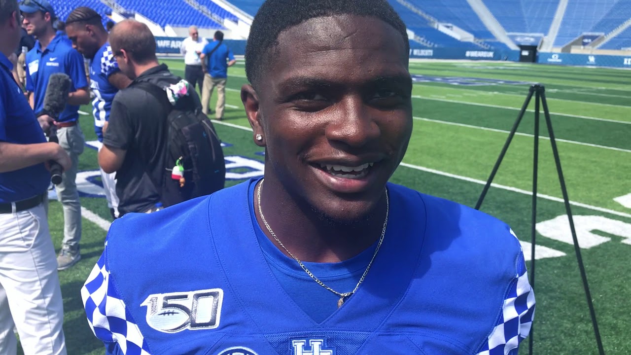 Travis Tisdale at 2019 UK Football Media Day - YouTube