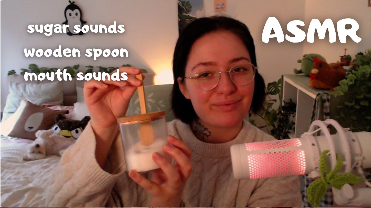 ASMR Wooden Tapping & Tongue Clicking | crunchy sounds, mouth sounds ...