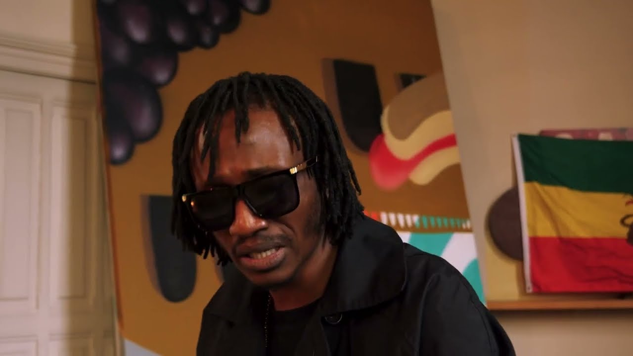 Don G - Jah Never Leave (Official Music Video) - YouTube