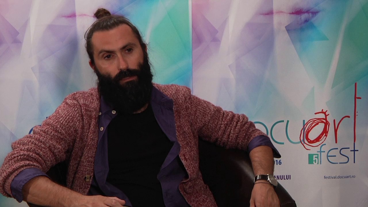 Interviu cu Claudiu Mitcu / Docuart Fest 2016 - YouTube