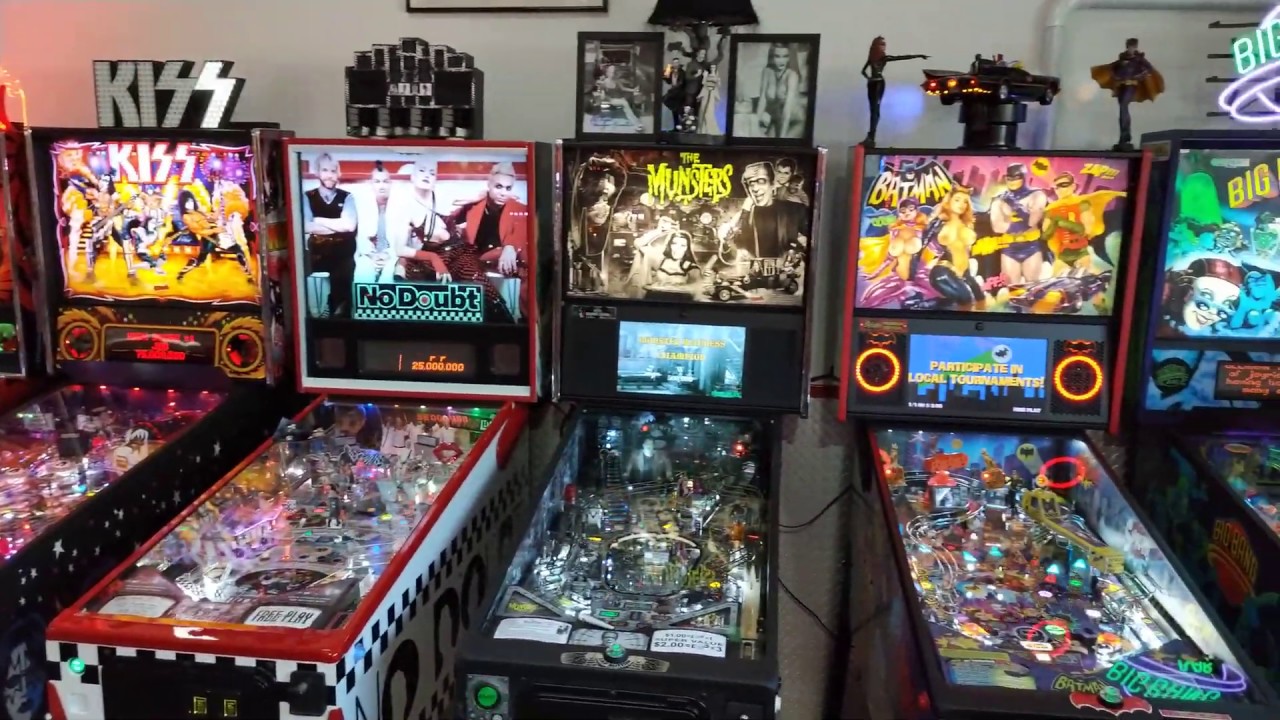 Pinball Toppers including Munsters, Back to the Future, Playboy and ...