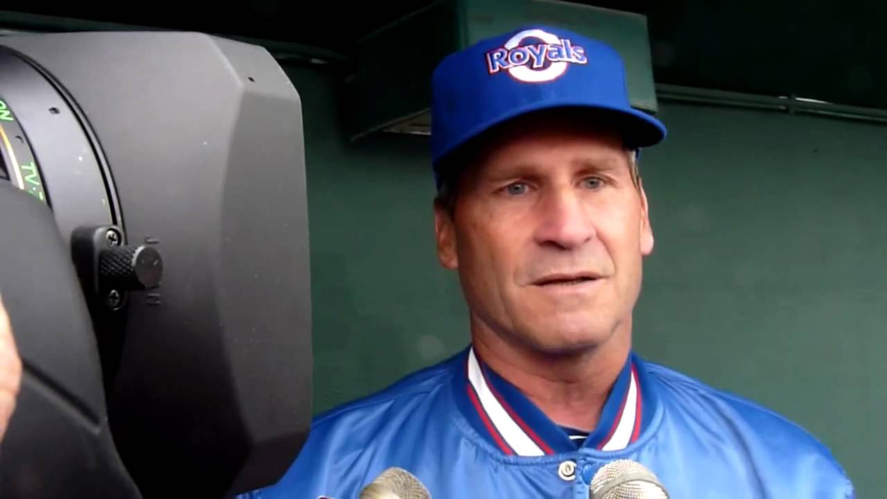 Mike Jirschele meets with the press in Omaha - YouTube