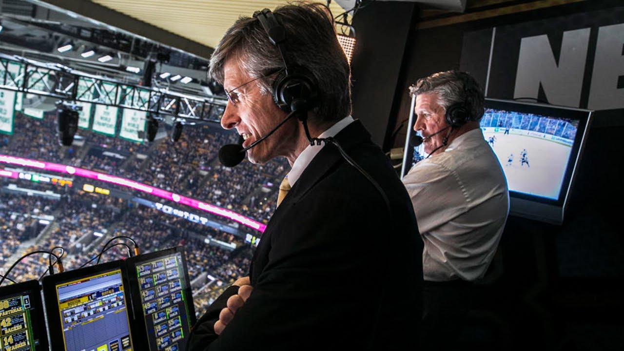 The Craziest Announcer in Hockey - YouTube