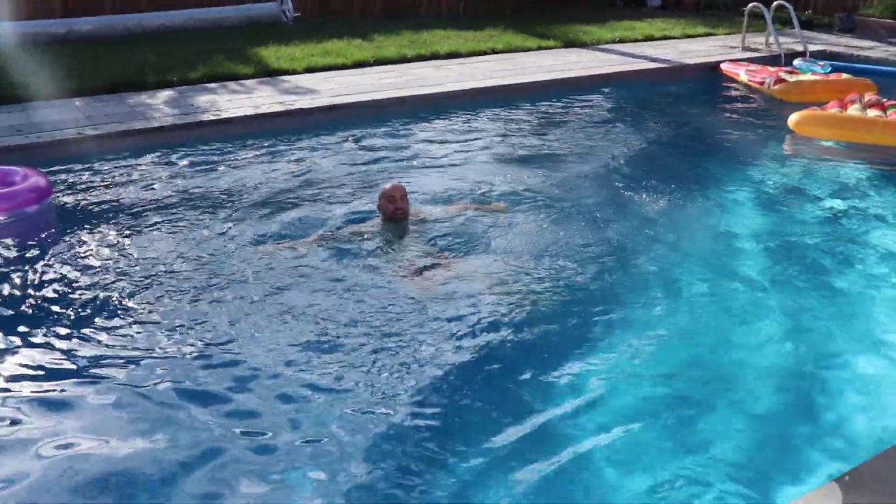 Levi aiming to the Pool Kaching - YouTube