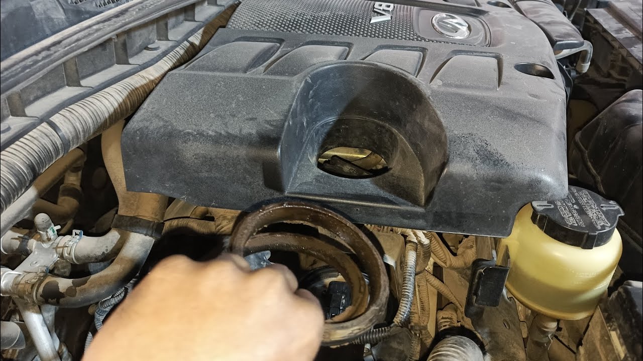 infinity QX80 Vvel seal actor motor replacement - YouTube