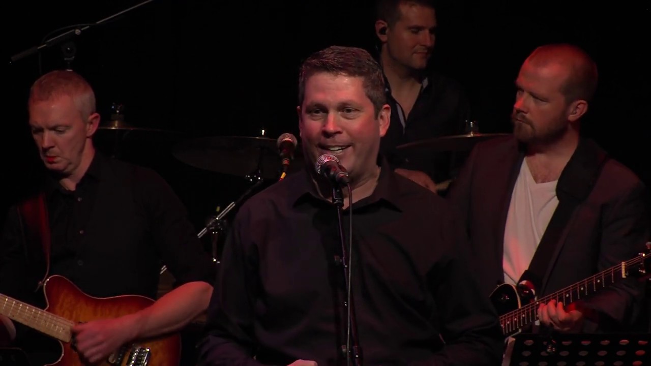 Theme Night #24 - I Just Called To Say I Love You (Liam Gannon) - YouTube