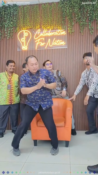 Emang boleh circle pertemanan di kantor se variatif ini - YouTube