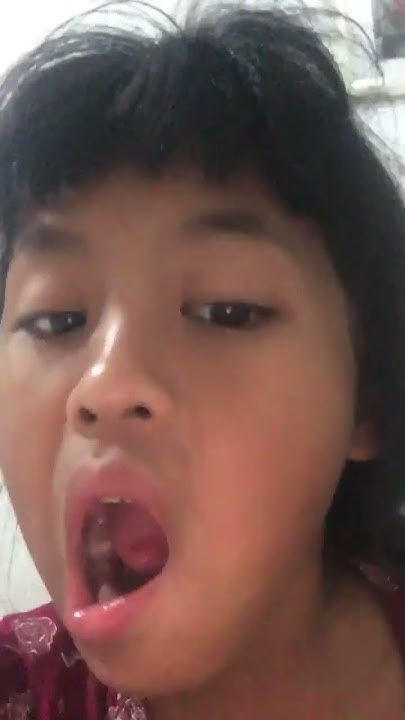 Hug hug hug - YouTube