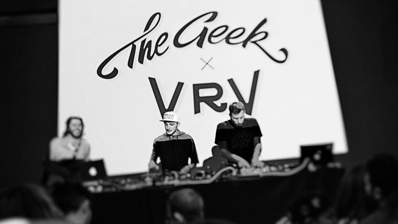 The Geek x Vrv's Debut Show in Chicago - YouTube